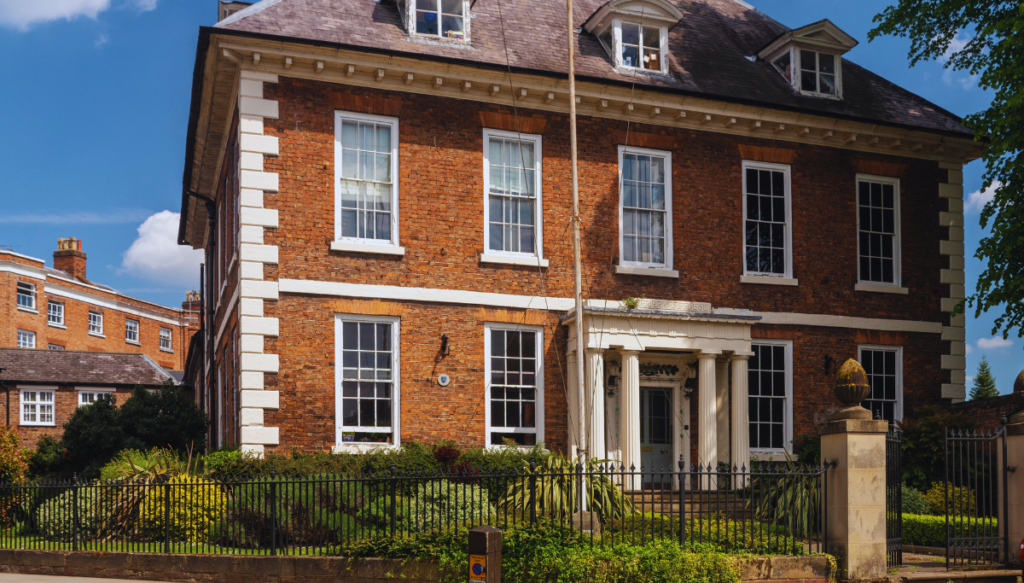 How Do I Make My House Look Georgian ?10 Easy Tips - HomeYup